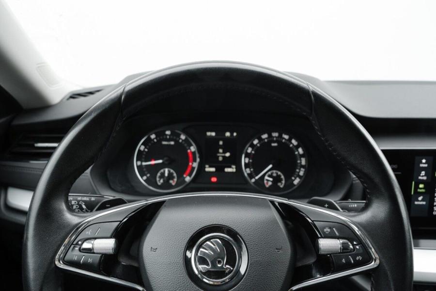 Pelēks Skoda Octavia 2023 Rīga, ar dzinēja tilpumu 1.50 L un nobraukumu 66 tūkst. km par 19900 €, foto 12 vietnē AUTOMOTO.COM.LV
