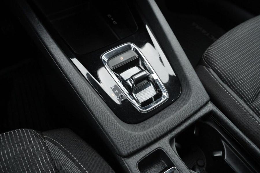 Pelēks Skoda Octavia 2023 Rīga, ar dzinēja tilpumu 1.50 L un nobraukumu 66 tūkst. km par 19900 €, foto 13 vietnē AUTOMOTO.COM.LV