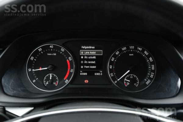 Grey Skoda Octavia 2023 in Riga, with an engine capacity of 1.50 L and mileage of 66 thousand km for 19900 €, photo 11 on AUTOMOTO.COM.LV