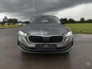 Grey Skoda Octavia 2023 in Vilkaviskis, with an engine capacity of 1.97 L and mileage of 112 thousand km for 16600 €, photo 3 on AUTOMOTO.COM.LV