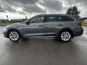 Grey Skoda Octavia 2023 in Vilkaviskis, with an engine capacity of 1.97 L and mileage of 112 thousand km for 16600 €, photo 9 on AUTOMOTO.COM.LV