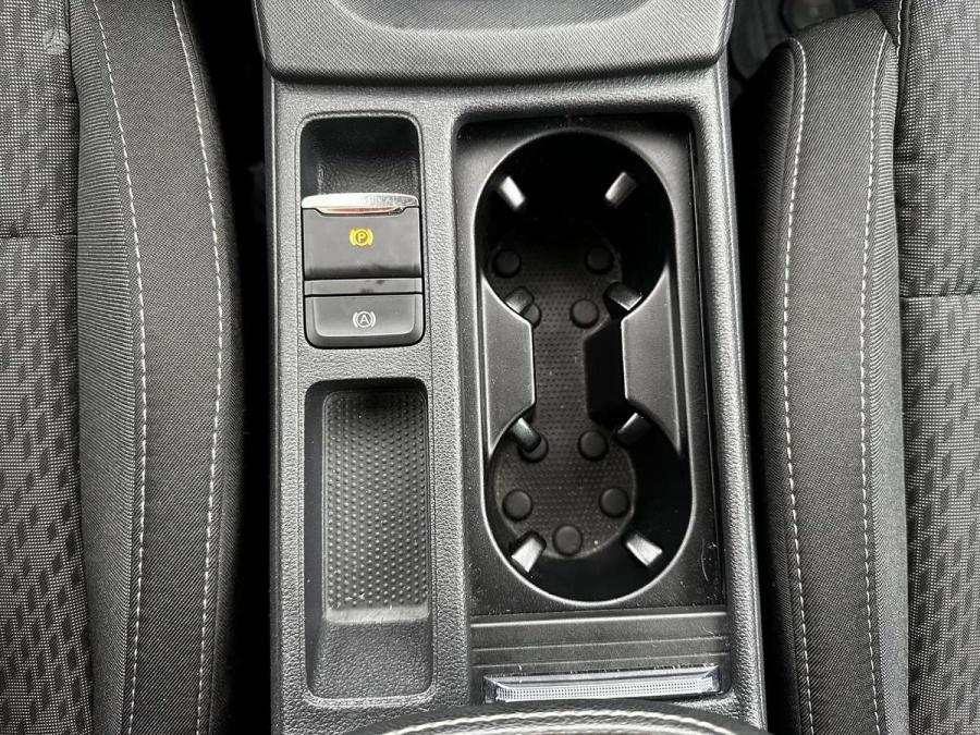 Grey Skoda Octavia 2023 in Vilkaviskis, with an engine capacity of 1.97 L and mileage of 112 thousand km for 16600 €, photo 33 on AUTOMOTO.COM.LV