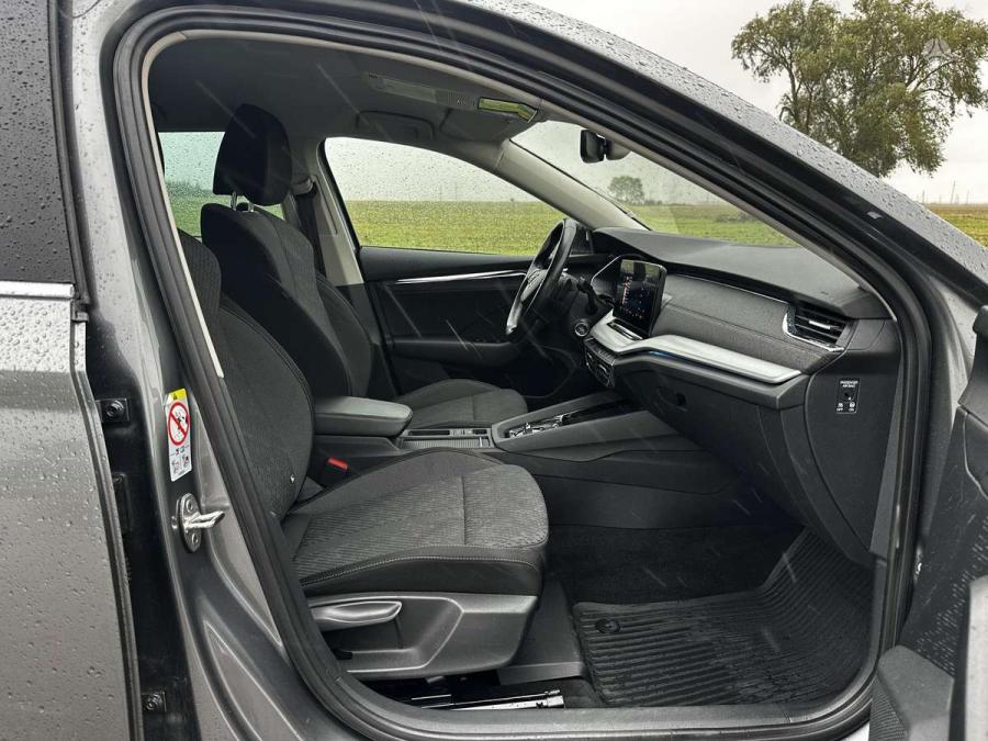 Grey Skoda Octavia 2023 in Vilkaviskis, with an engine capacity of 1.97 L and mileage of 112 thousand km for 16600 €, photo 50 on AUTOMOTO.COM.LV