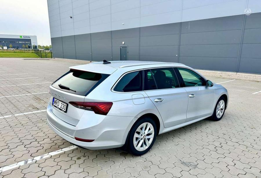 Pelēks Skoda Octavia 2023 Kauņa, ar dzinēja tilpumu 1.97 L un nobraukumu 147 tūkst. km par 17250 €, foto 4 vietnē AUTOMOTO.COM.LV