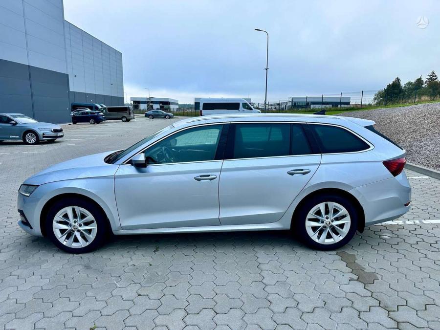 Pelēks Skoda Octavia 2023 Kauņa, ar dzinēja tilpumu 1.97 L un nobraukumu 147 tūkst. km par 17250 €, foto 6 vietnē AUTOMOTO.COM.LV