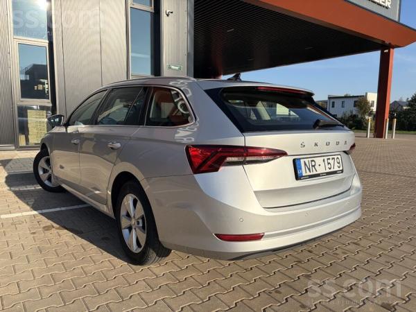 Grey Skoda Octavia 2023 in Riga, with an engine capacity of 2.00 L and mileage of 83 thousand km for 16300 €, photo 5 on AUTOMOTO.COM.LV