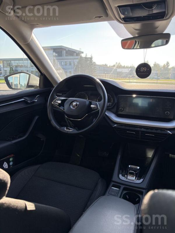 Grey Skoda Octavia 2023 in Riga, with an engine capacity of 2.00 L and mileage of 83 thousand km for 16300 €, photo 8 on AUTOMOTO.COM.LV