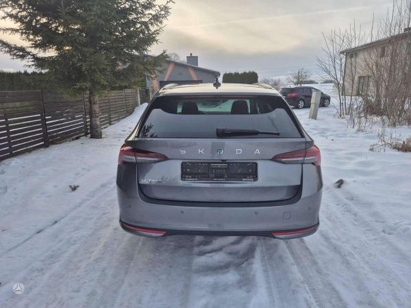 Grey Skoda Octavia 2024 in Kaunas, with an engine capacity of 0.00 L and mileage of 52 thousand km for 21500 €, photo 4 on AUTOMOTO.COM.LV