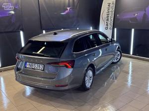 Pelēks Skoda Octavia 2024 Avižieniai, ar dzinēja tilpumu 1.50 L un nobraukumu 27 tūkst. km par 22500 €, foto 3 vietnē AUTOMOTO.COM.LV