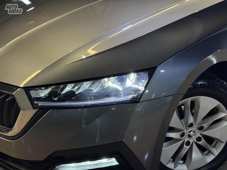 Pelēks Skoda Octavia 2024 Avižieniai, ar dzinēja tilpumu 1.50 L un nobraukumu 27 tūkst. km par 22500 €, foto 5 vietnē AUTOMOTO.COM.LV