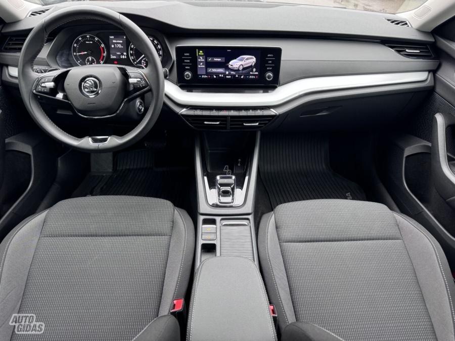 Pelēks Skoda Octavia 2024 Avižieniai, ar dzinēja tilpumu 1.50 L un nobraukumu 27 tūkst. km par 22500 €, foto 7 vietnē AUTOMOTO.COM.LV