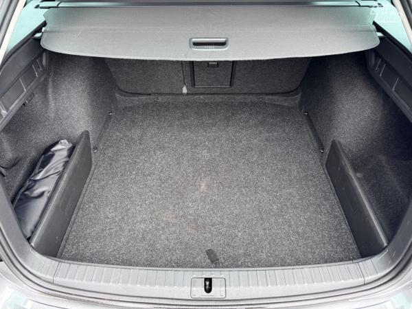 Pelēks Skoda Octavia 2024 Avižieniai, ar dzinēja tilpumu 1.50 L un nobraukumu 27 tūkst. km par 22500 €, foto 9 vietnē AUTOMOTO.COM.LV