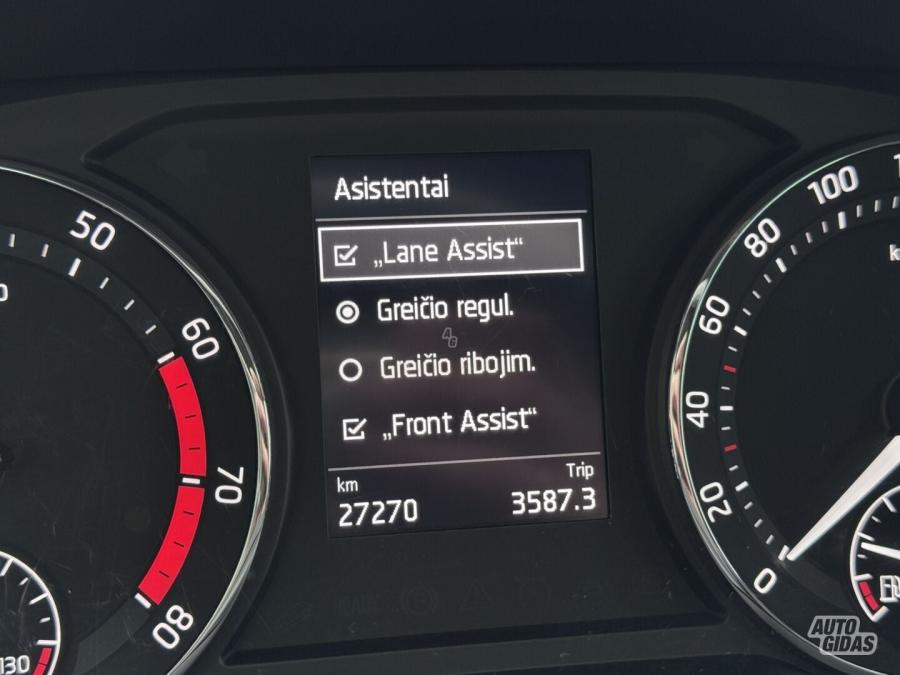 Pelēks Skoda Octavia 2024 Avižieniai, ar dzinēja tilpumu 1.50 L un nobraukumu 27 tūkst. km par 22500 €, foto 14 vietnē AUTOMOTO.COM.LV