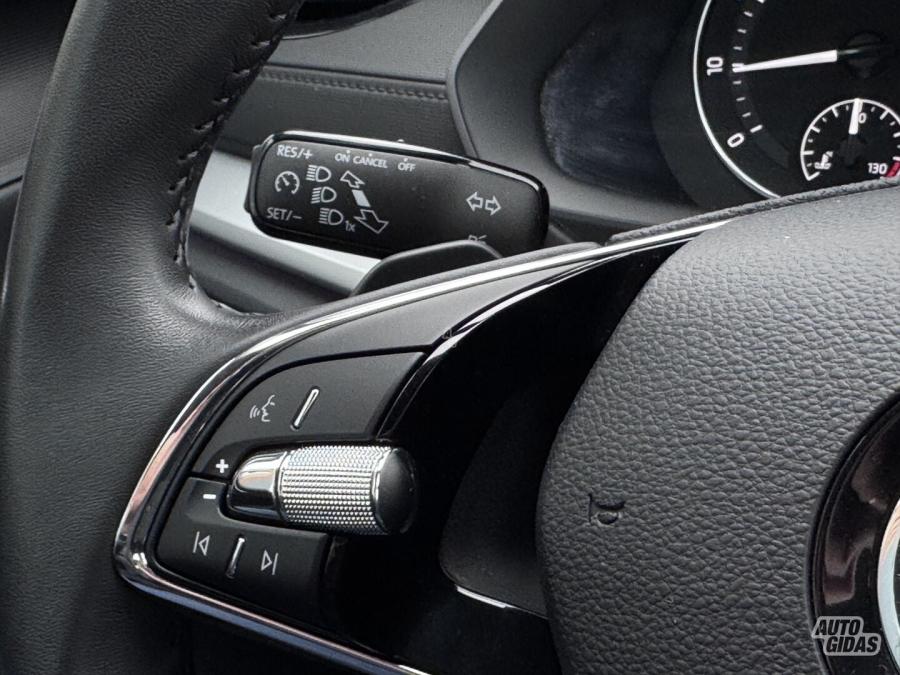 Pelēks Skoda Octavia 2024 Avižieniai, ar dzinēja tilpumu 1.50 L un nobraukumu 27 tūkst. km par 22500 €, foto 15 vietnē AUTOMOTO.COM.LV