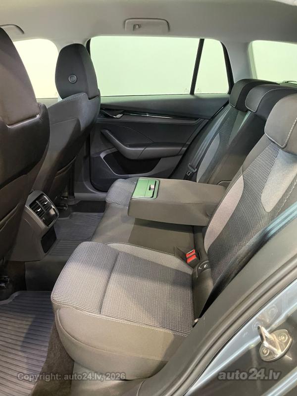 Pelēks Skoda Octavia 2024 Tallina, ar dzinēja tilpumu 1.50 L un nobraukumu 47 tūkst. km par 23990 €, foto 8 vietnē AUTOMOTO.COM.LV