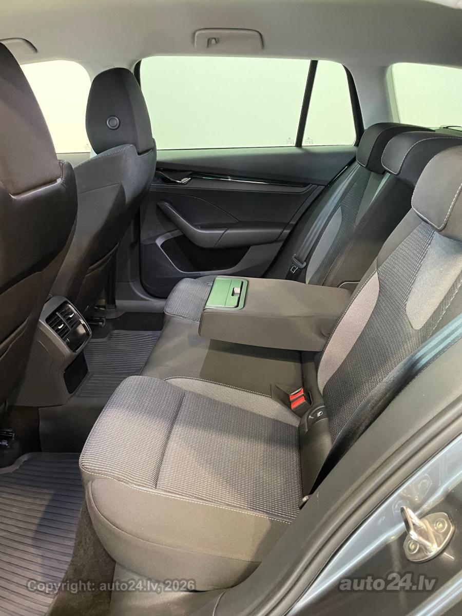 Grey Skoda Octavia 2024 in Tallinn, with an engine capacity of 1.50 L and mileage of 47 thousand km for 23990 €, photo 9 on AUTOMOTO.COM.LV