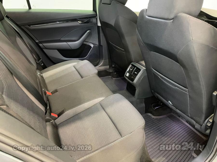 Grey Skoda Octavia 2024 in Tallinn, with an engine capacity of 1.50 L and mileage of 47 thousand km for 23990 €, photo 12 on AUTOMOTO.COM.LV