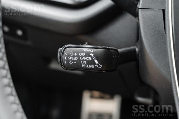Grey Skoda Octavia 2024 in Riga, with an engine capacity of 2.00 L and mileage of 27 thousand km for 24500 €, photo 9 on AUTOMOTO.COM.LV