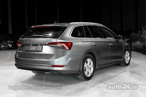 Grey Skoda Octavia 2024 in Riga, with an engine capacity of 2.00 L and mileage of 92 thousand km for 15900 €, photo 5 on AUTOMOTO.COM.LV