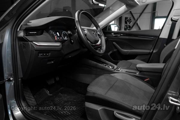 Серый Шкода Октавия 2024 в Рига, объемом двигателя 2.00 л и пробегом 92 тыс. км за 15900 €, фото 9 на AUTOMOTO.COM.LV