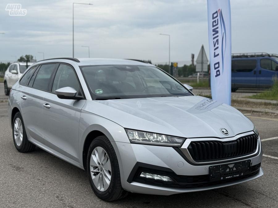 Grey Skoda Octavia 2024 in Vilnius, with an engine capacity of 2.00 L and mileage of 191 thousand km for 13999 €, photo 1 on AUTOMOTO.COM.LV