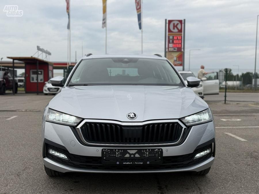 Grey Skoda Octavia 2024 in Vilnius, with an engine capacity of 2.00 L and mileage of 191 thousand km for 13999 €, photo 9 on AUTOMOTO.COM.LV