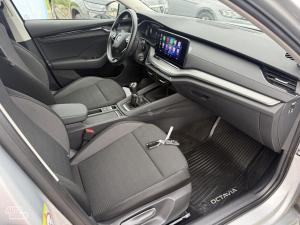 Grey Skoda Octavia 2024 in Vilnius, with an engine capacity of 2.00 L and mileage of 191 thousand km for 13999 €, photo 10 on AUTOMOTO.COM.LV