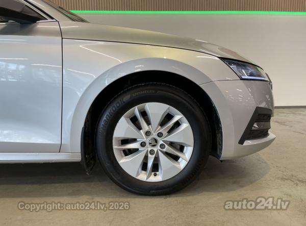 Pelēks Skoda Octavia 2024 Tallina, ar dzinēja tilpumu 1.50 L un nobraukumu 40 tūkst. km par 21490 €, foto 5 vietnē AUTOMOTO.COM.LV