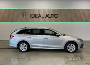Grey Skoda Octavia 2024 in Tallinn, with an engine capacity of 1.50 L and mileage of 40 thousand km for 21490 €, photo 4 on AUTOMOTO.COM.LV