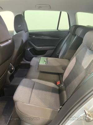 Grey Skoda Octavia 2024 in Tallinn, with an engine capacity of 1.50 L and mileage of 40 thousand km for 21490 €, photo 9 on AUTOMOTO.COM.LV