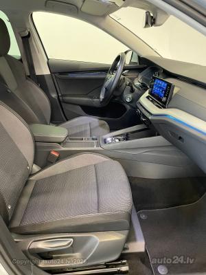 Grey Skoda Octavia 2024 in Tallinn, with an engine capacity of 1.50 L and mileage of 40 thousand km for 21490 €, photo 10 on AUTOMOTO.COM.LV
