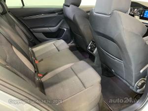 Grey Skoda Octavia 2024 in Tallinn, with an engine capacity of 1.50 L and mileage of 40 thousand km for 21490 €, photo 12 on AUTOMOTO.COM.LV