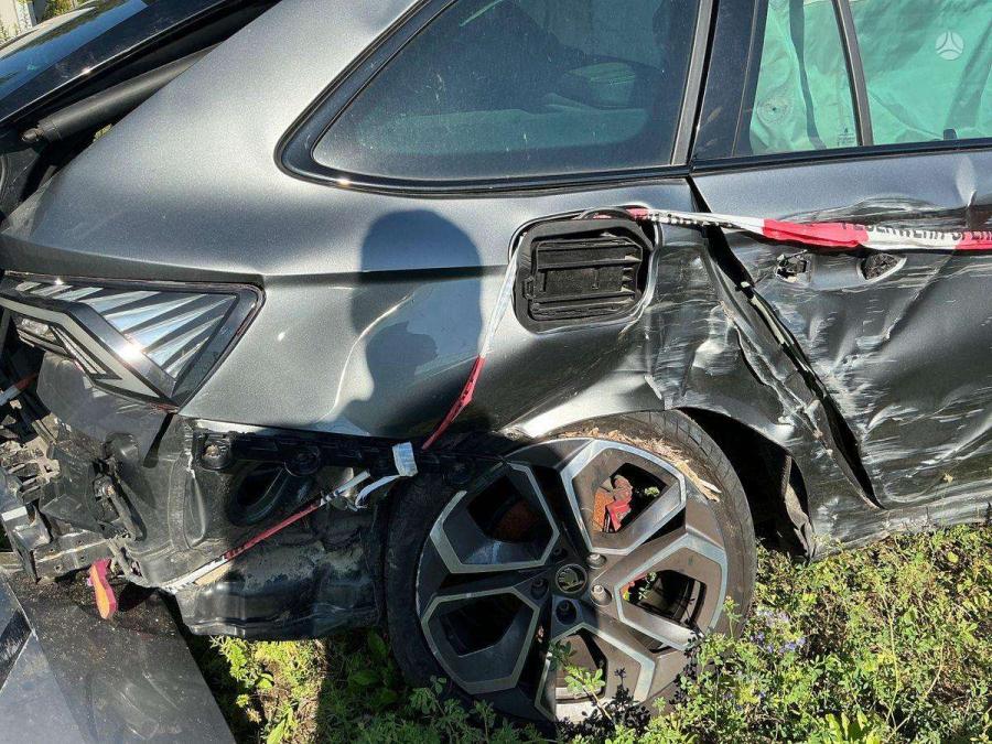Pelēks Skoda Octavia 2024 Viļņa, ar dzinēja tilpumu 2.00 L un nobraukumu 99 tūkst. km par 6200 €, foto 6 vietnē AUTOMOTO.COM.LV