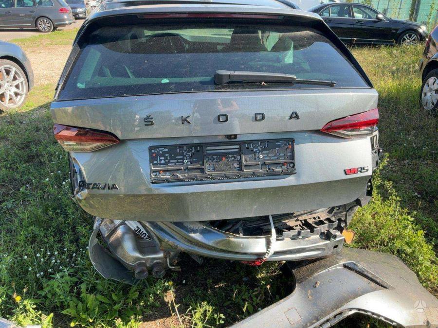 Pelēks Skoda Octavia 2024 Viļņa, ar dzinēja tilpumu 2.00 L un nobraukumu 99 tūkst. km par 6200 €, foto 7 vietnē AUTOMOTO.COM.LV