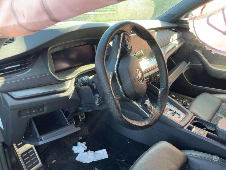 Pelēks Skoda Octavia 2024 Viļņa, ar dzinēja tilpumu 2.00 L un nobraukumu 99 tūkst. km par 6200 €, foto 9 vietnē AUTOMOTO.COM.LV