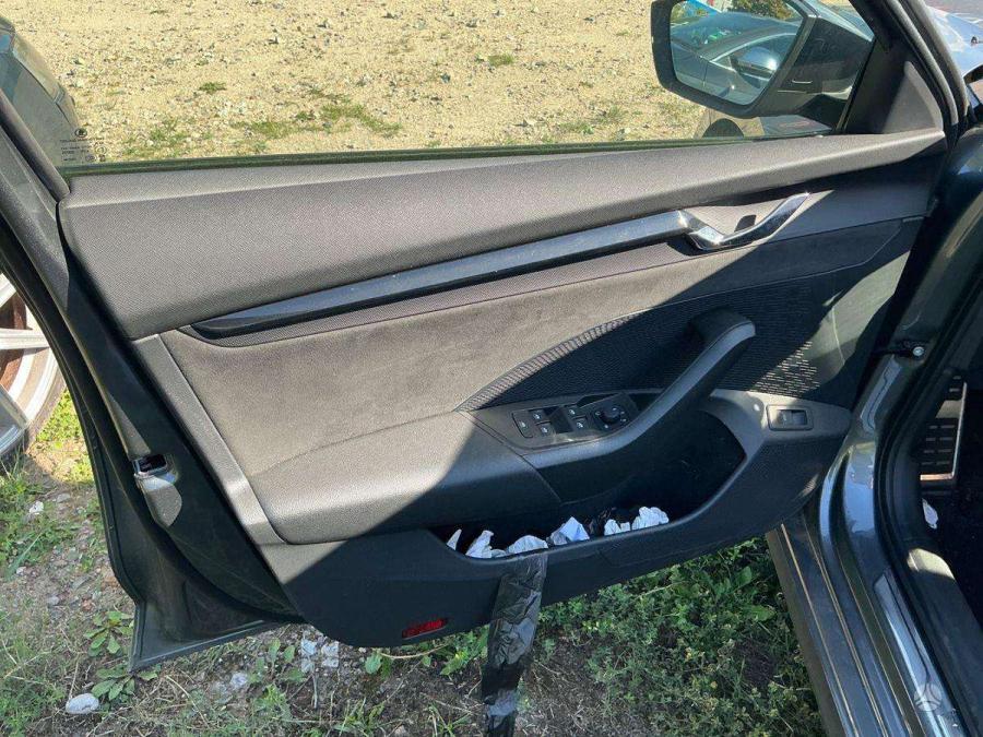 Pelēks Skoda Octavia 2024 Viļņa, ar dzinēja tilpumu 2.00 L un nobraukumu 99 tūkst. km par 6200 €, foto 10 vietnē AUTOMOTO.COM.LV