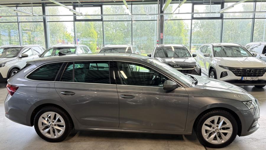 Pelēks Skoda Octavia 2024 Rīga, ar dzinēja tilpumu 2.00 L un nobraukumu 130 tūkst. km par 17500 €, foto 5 vietnē AUTOMOTO.COM.LV
