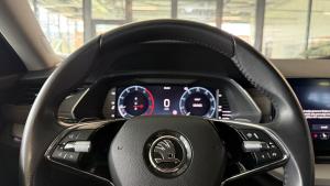 Pelēks Skoda Octavia 2024 Rīga, ar dzinēja tilpumu 2.00 L un nobraukumu 130 tūkst. km par 17500 €, foto 19 vietnē AUTOMOTO.COM.LV