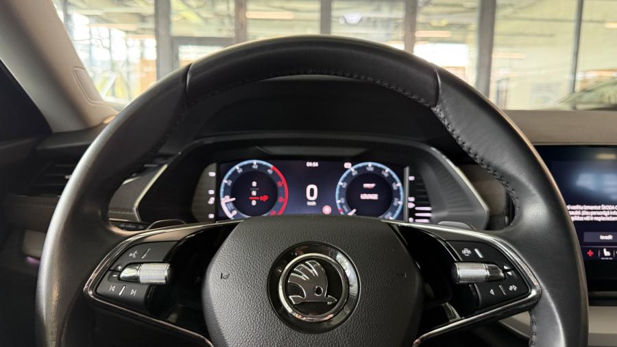Pelēks Skoda Octavia 2024 Rīga, ar dzinēja tilpumu 2.00 L un nobraukumu 130 tūkst. km par 17500 €, foto 19 vietnē AUTOMOTO.COM.LV