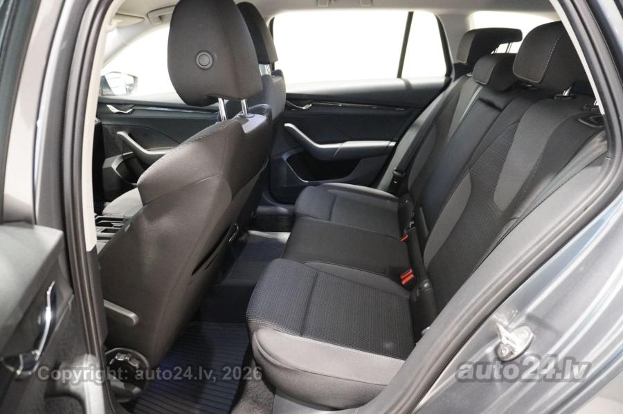 Pelēks Skoda Octavia 2024 Tallina, ar dzinēja tilpumu 1.50 L un nobraukumu 55 tūkst. km par 22500 €, foto 10 vietnē AUTOMOTO.COM.LV