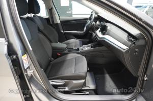 Pelēks Skoda Octavia 2024 Tallina, ar dzinēja tilpumu 1.50 L un nobraukumu 55 tūkst. km par 22500 €, foto 14 vietnē AUTOMOTO.COM.LV