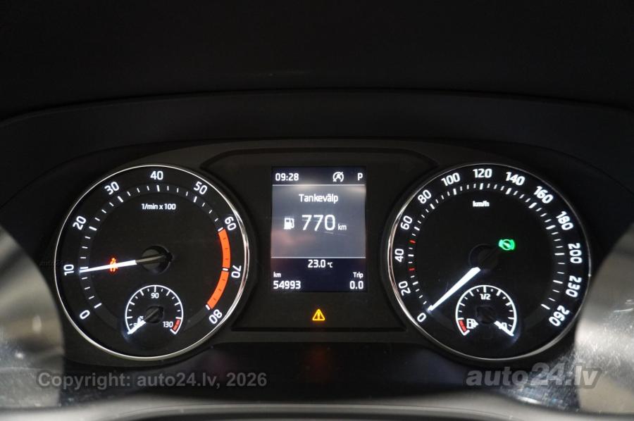 Pelēks Skoda Octavia 2024 Tallina, ar dzinēja tilpumu 1.50 L un nobraukumu 55 tūkst. km par 22500 €, foto 20 vietnē AUTOMOTO.COM.LV