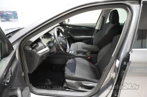 Pelēks Skoda Octavia 2024 Tallina, ar dzinēja tilpumu 1.50 L un nobraukumu 20 tūkst. km par 24900 €, foto 15 vietnē AUTOMOTO.COM.LV