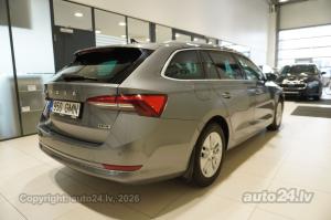 Grey Skoda Octavia 2024 in Tallinn, with an engine capacity of 1.00 L and mileage of 44 thousand km for 21500 €, photo 4 on AUTOMOTO.COM.LV
