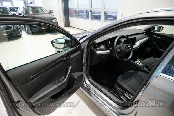 Pelēks Skoda Octavia 2024 Tallina, ar dzinēja tilpumu 1.00 L un nobraukumu 44 tūkst. km par 21500 €, foto 11 vietnē AUTOMOTO.COM.LV