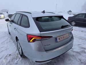 Pelēks Skoda Octavia 2025 Klaipėda, ar dzinēja tilpumu 1.97 L un nobraukumu 23 tūkst. km par 27700 €, foto  vietnē AUTOMOTO.COM.LV
