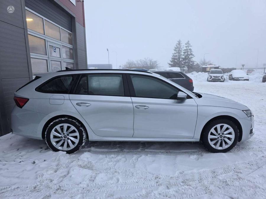 Pelēks Skoda Octavia 2025 Klaipėda, ar dzinēja tilpumu 1.97 L un nobraukumu 23 tūkst. km par 27700 €, foto 7 vietnē AUTOMOTO.COM.LV