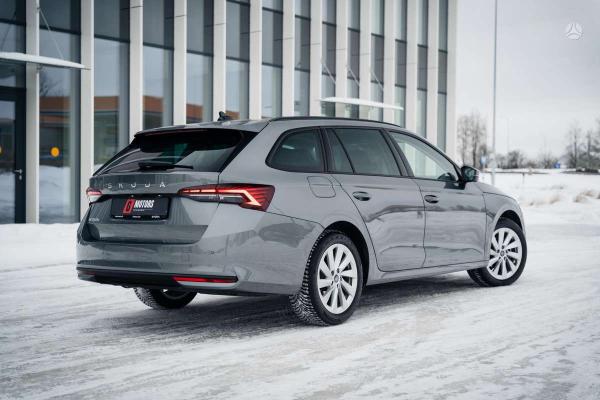 Grey Skoda Octavia 2025 in Vilnius, with an engine capacity of 1.50 L and mileage of 16 thousand km for 24990 €, photo 4 on AUTOMOTO.COM.LV