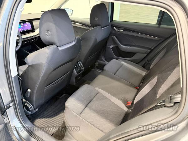Pelēks Skoda Octavia 2025 Viljandi, ar dzinēja tilpumu 1.50 L un nobraukumu 20 tūkst. km par 27000 €, foto 9 vietnē AUTOMOTO.COM.LV