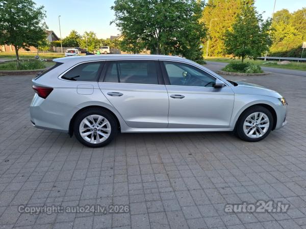 Grey Skoda Octavia 2025 in Tallinn, with an engine capacity of 1.50 L and mileage of 8 thousand km for 28500 €, photo 5 on AUTOMOTO.COM.LV